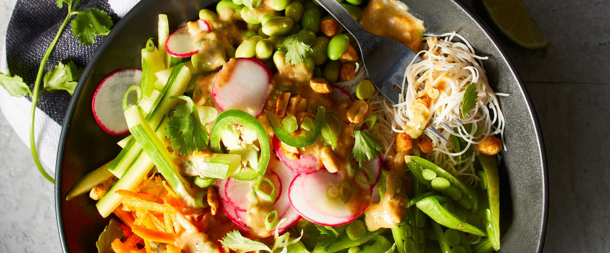 Spring Roll Bowl with Peanut Sauce - Forks Over Knives